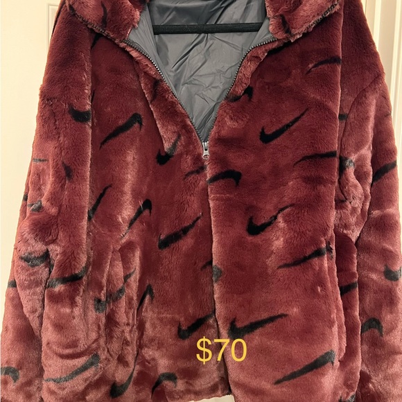 Nike | Jackets & Coats | Nike Womens Maroon Faux Fur Teddy Jacket ...